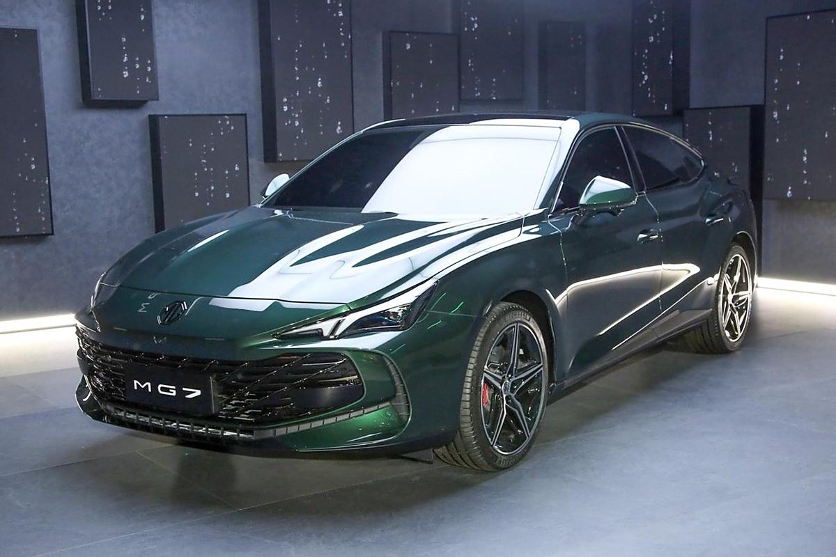 轿跑设计适合年轻人，搭载2.0T+9AT，MG7将于11月24日开启盲订_车家号_发现车生活_汽车之家