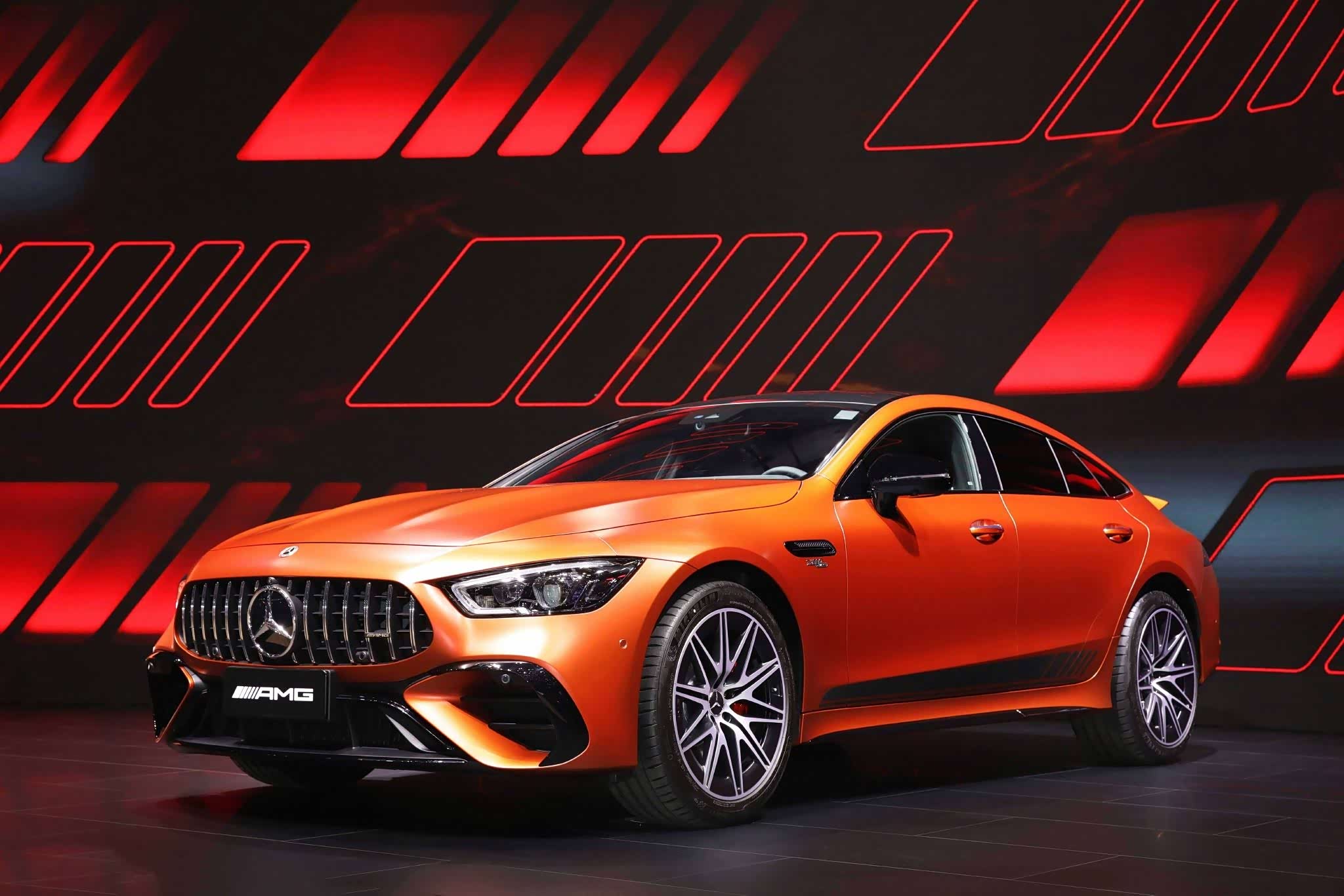 高定版S级首秀，特别版AMG GT50上市，奔驰引领个性化细分市场_车家号_发现车生活_汽车之家
