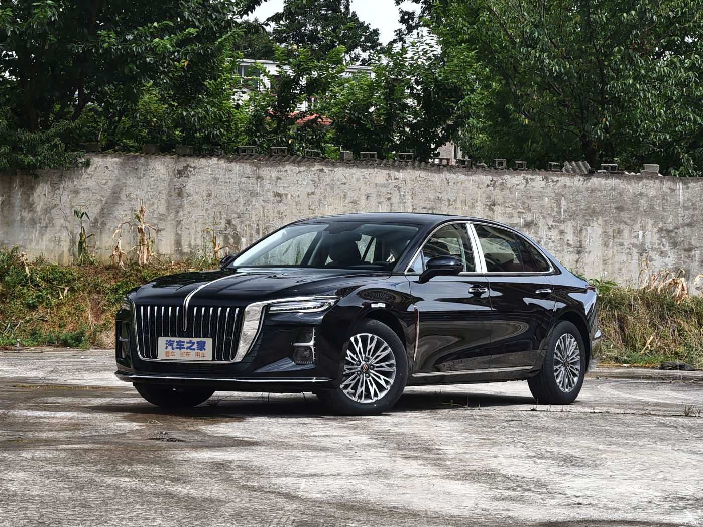 花16万元，买辆最低配的新款红旗H5，到底值不值？_车家号_发现车生活_汽车之家