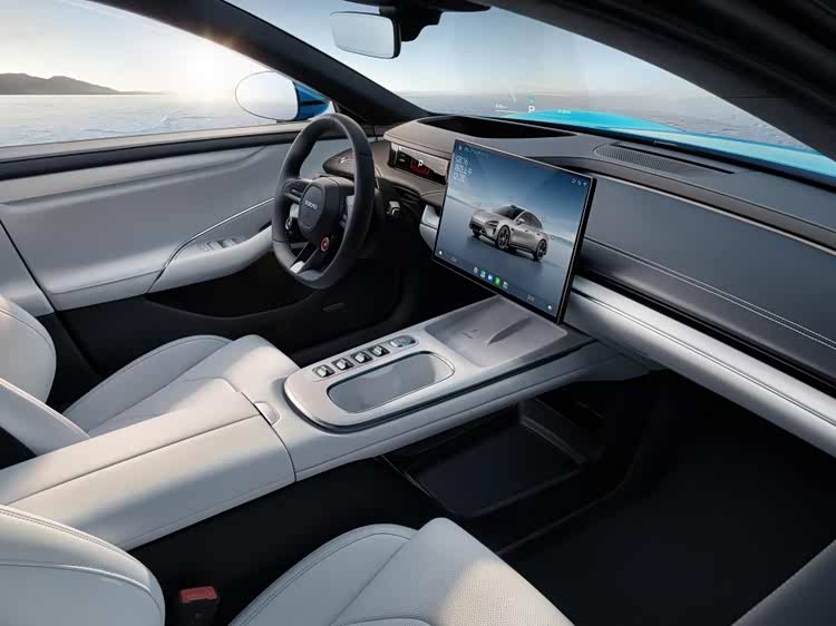 小米打响汽车行业第一枪 SU7闪亮登场_车家号_发现车生活_汽车之家