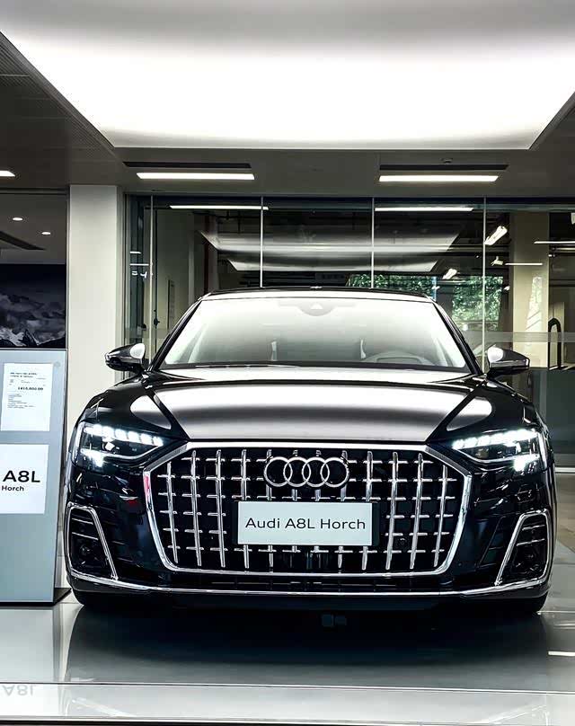 奥迪A8L霍希创始人版：价格优势未能超越迈巴赫S480，原因何在？_车家号_发现车生活_汽车之家