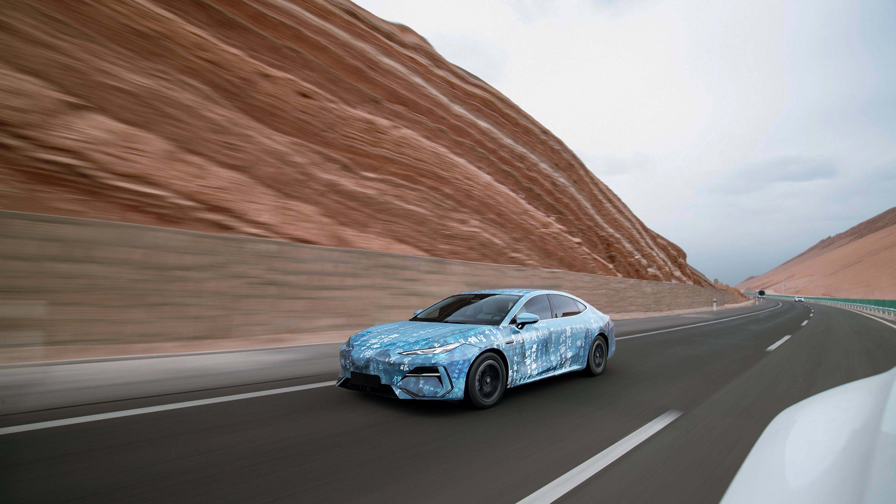 高度还原概念车 银河 E8 量产版谍照曝光_车家号_发现车生活_汽车之家