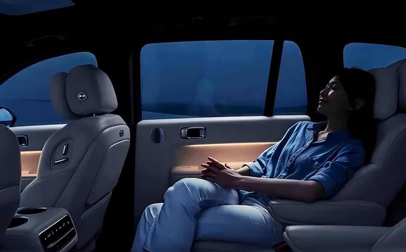 理想纯电旗舰车型公布：定名“理想MEGA”，目标50万级别车的NO.1_车家号_发现车生活_汽车之家