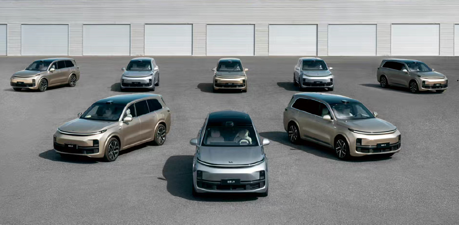 理想汽车新产品曝光：L7明年一季度上市，L6定位30万元以内_车家号_发现车生活_汽车之家