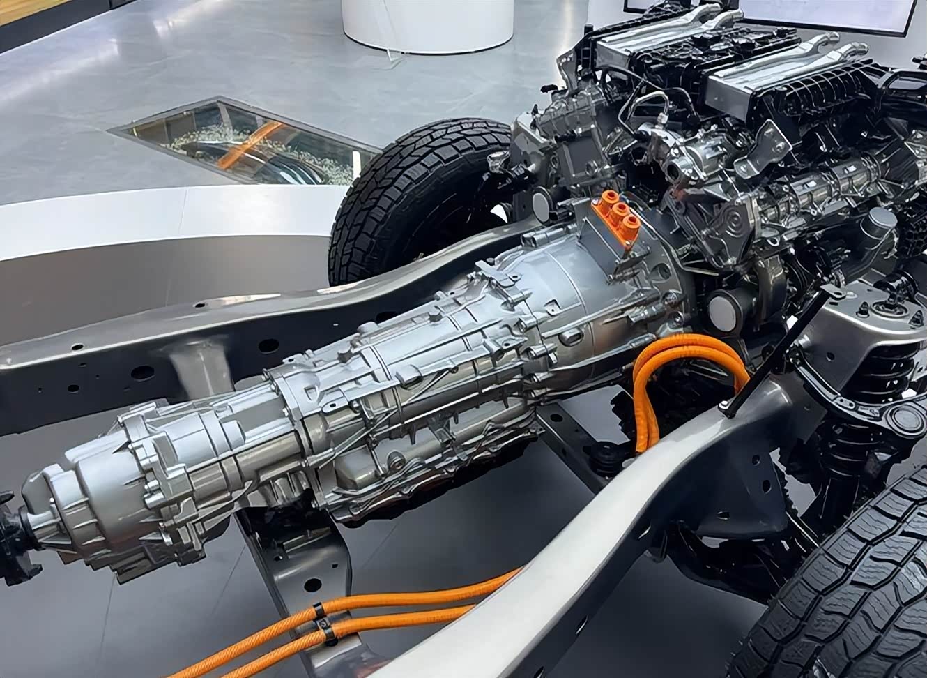 长城山海炮产品细节解读：4A＋M四驱系统不错，2.4T柴油机一般_车家号_发现车生活_汽车之家