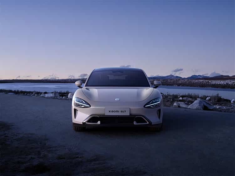 小米SU7正式亮相，“三年磨一剑”足够锋利么？_车家号_发现车生活_汽车之家