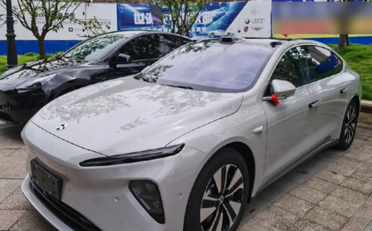 蔚来新ET7配置信息曝光！内饰升级，选配更丰富_车家号_发现车生活_汽车之家