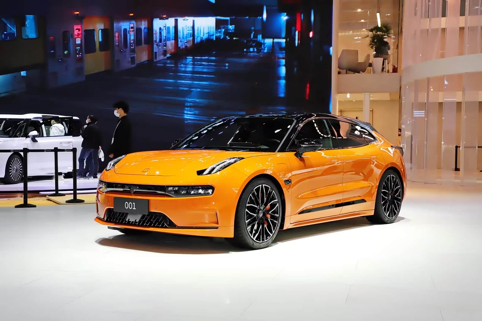 号称纯电瓦罐颜值天花板，蔚来ET5 Touring实力几何？_车家号_发现车生活_汽车之家