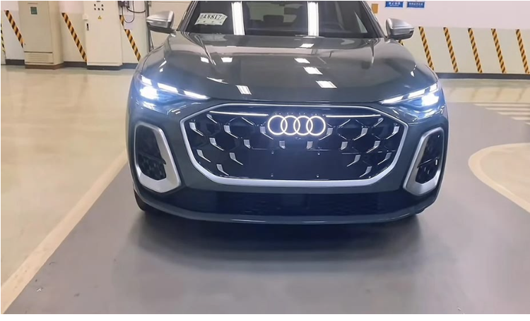 全新一代奥迪Q5L实车亮相，第五代EA888发动机＋四驱系统强强联合_车家号_发现车生活_汽车之家