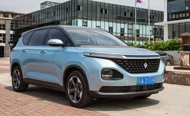 7万多的新宝骏RM5，设计一流+后排可躺，开出去比吉利有面子_车家号_发现车生活_汽车之家