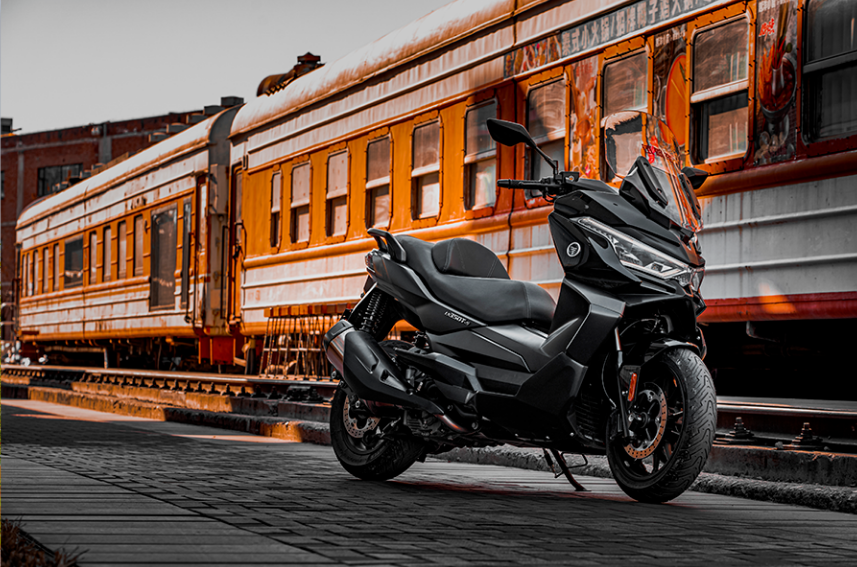 无极SR4MAX智享版亮相，多项升级更具科技感，但还是要看价格_车家号_发现车生活_汽车之家