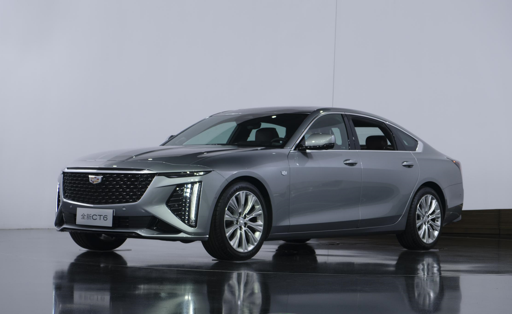 静态体验全新CT6，9K大屏+颜值大升级_车家号_发现车生活_汽车之家