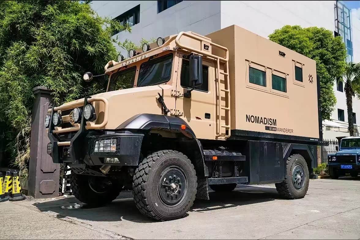 奔驰 乌尼莫克U5023 2023款_车家号_发现车生活_汽车之家