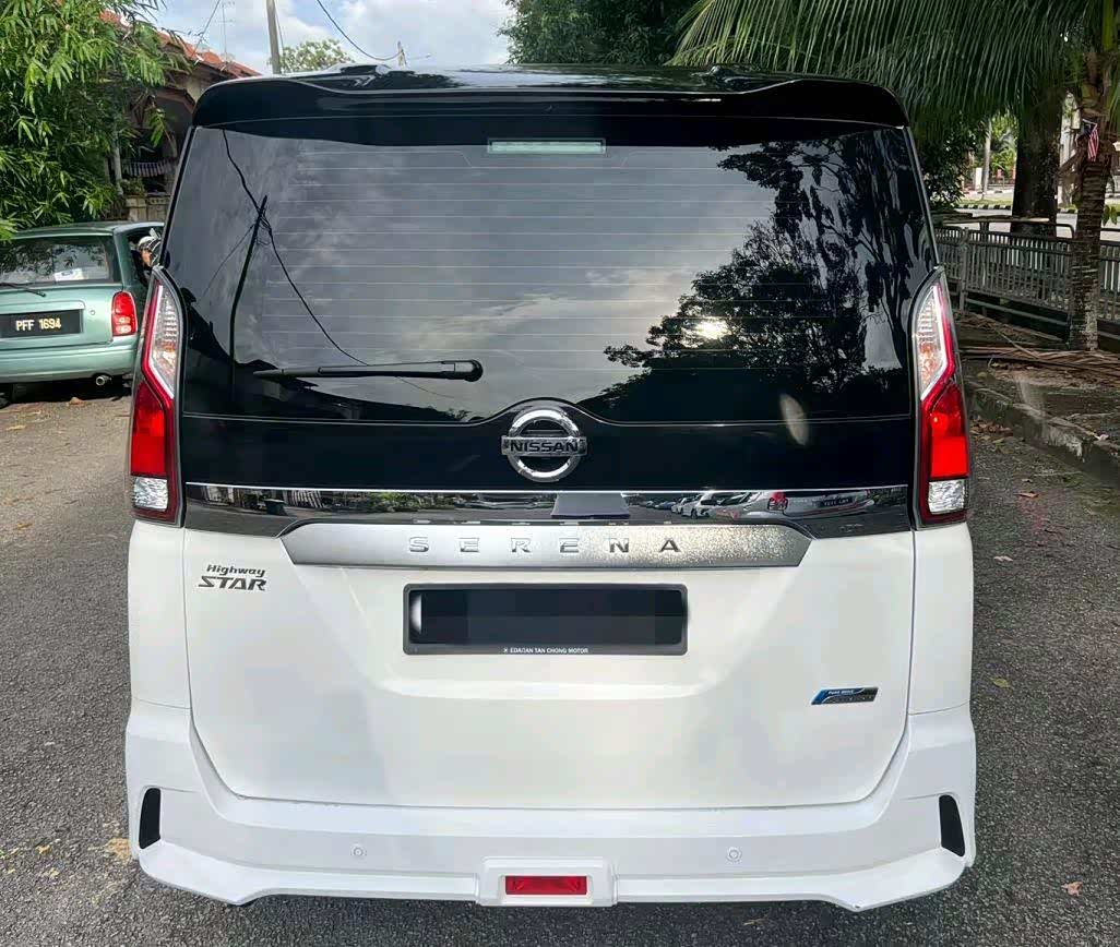 日产SERENA亮相街头，或将国产，7座MPV大空间+2.0引擎_车家号_发现车生活_汽车之家