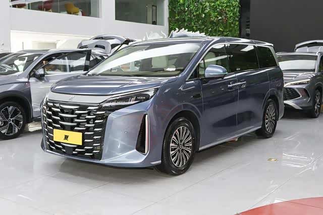 【文章】2025上海车展：别克GL8 PHEV陆尚上市，搭1.5T插混，24.99万起售_车家号_汽车之家