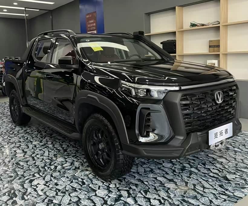 长安览拓者探索版到店，自带涉水喉，搭2.0T汽油发动机+采埃孚8AT_车家号_发现车生活_汽车之家