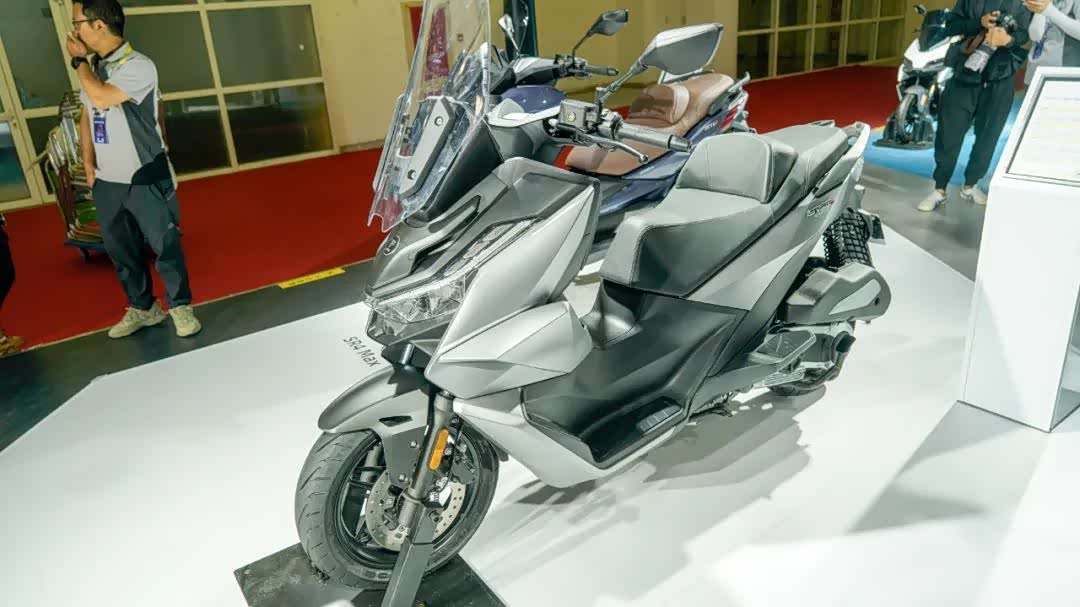 无极 SR250GT 轻量化高功率高颜值 2万多少是关键_车家号_发现车生活_汽车之家