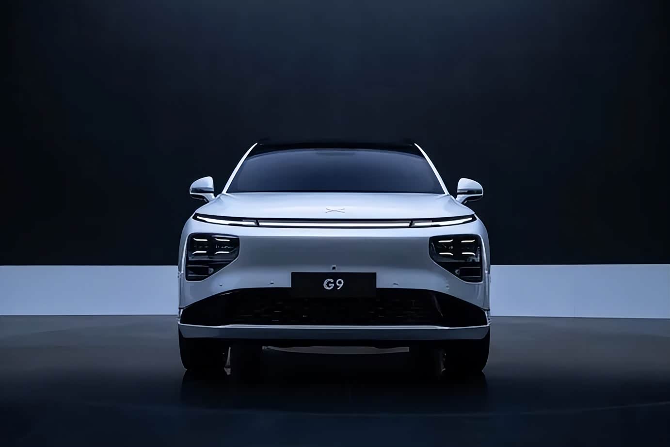 双“9”狭路相逢，理想L9、小鹏G9谁才是年轻人用车首选？_车家号_发现车生活_汽车之家