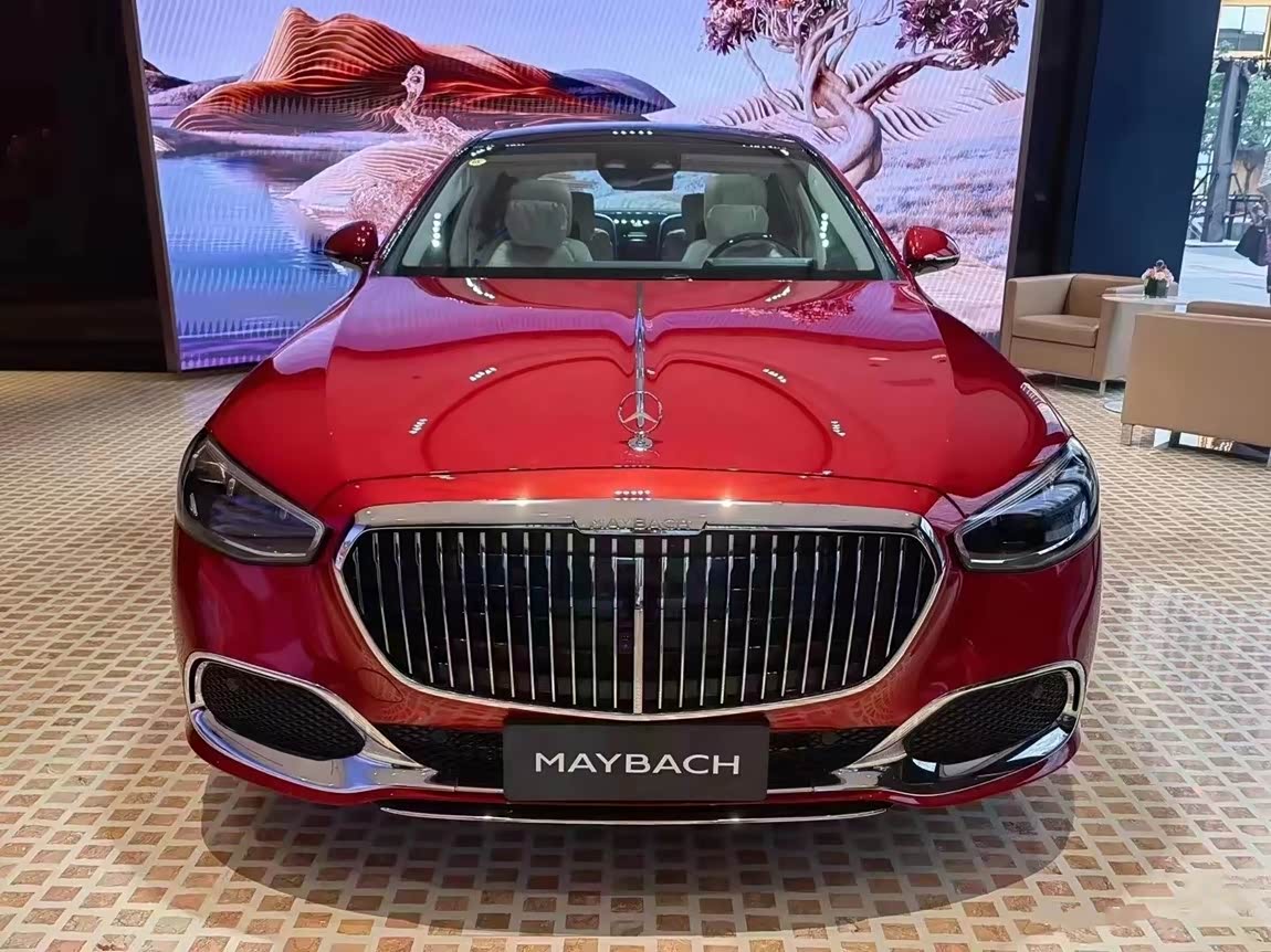 迈巴赫S480 4MATIC：3.0T+9AT=367马力，熔岩红车漆，上路近170万_车家号_发现车生活_汽车之家