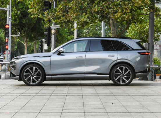 40万内的豪车，奥迪Q5L、理想L8、小鹏G9，到底谁的性价比更高？_车家号_发现车生活_汽车之家