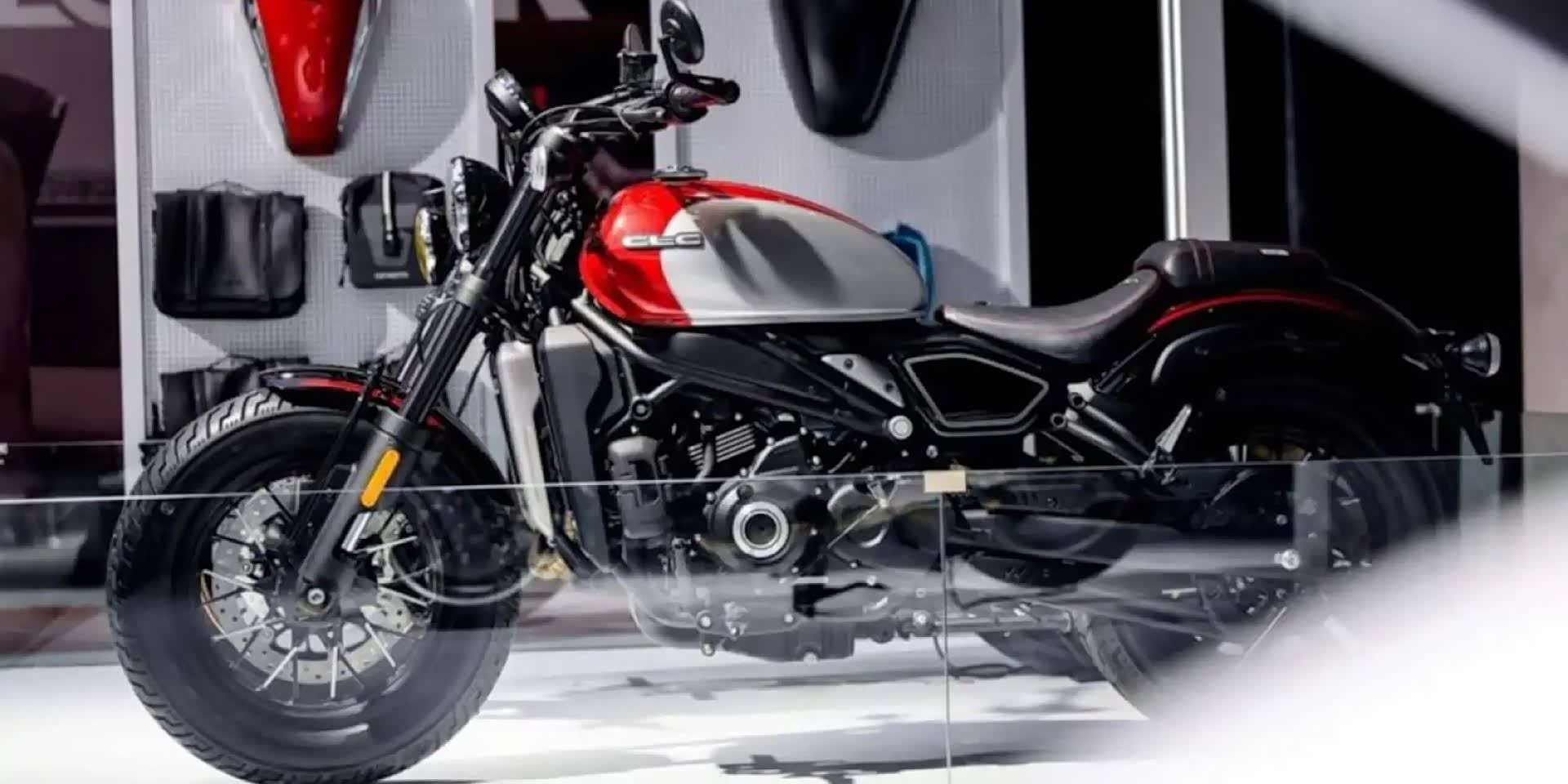 CLC 450 Bobber clc-450-bobber