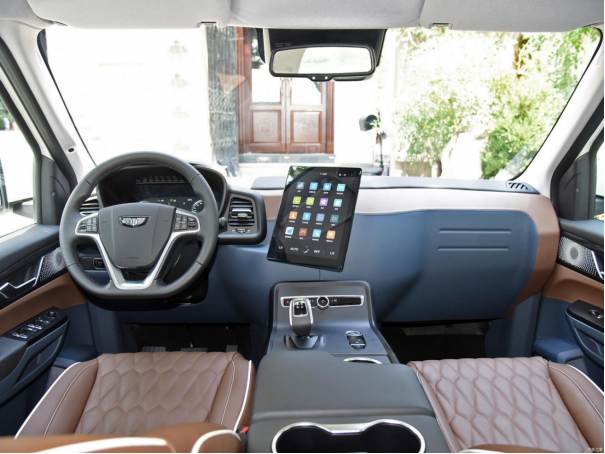 复古英伦经典黑盒子 33.98万起 新款LEVC TX上市 适合大佬收藏_车家号_发现车生活_汽车之家