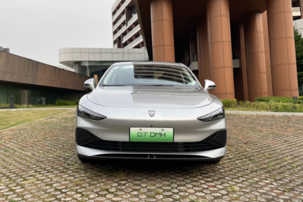 试驾荣威D7DMH B级车水准卖出A级车的售价 用实力证明DMH≥DM-i_车家号_发现车生活_汽车之家