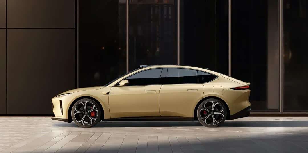 特斯拉什么都没干，但蔚来ET5发布，最火的却是特斯拉_车家号_发现车生活_汽车之家