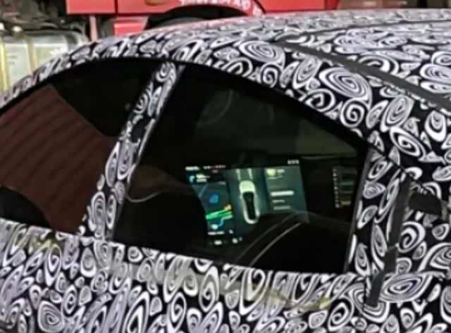 小米SU7内饰首度曝光，澎湃OS将成为一大亮点_车家号_发现车生活_汽车之家