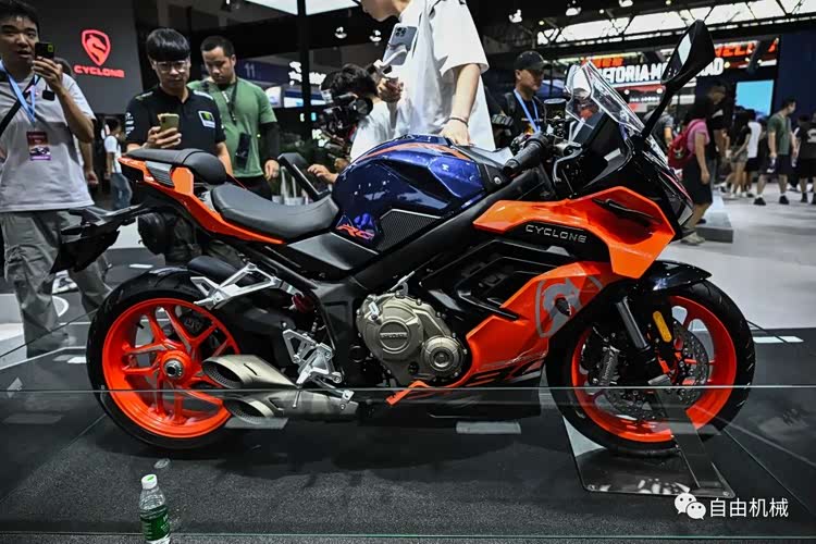 赛科龙首款四缸仿赛RC680R领衔，宗申多款新车夺目亮相_车家号_发现车生活_汽车之家