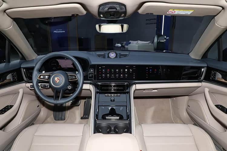 实拍全新帕拉梅拉，内饰全面革新，对比老款，究竟还有何提升？_车家号_发现车生活_汽车之家