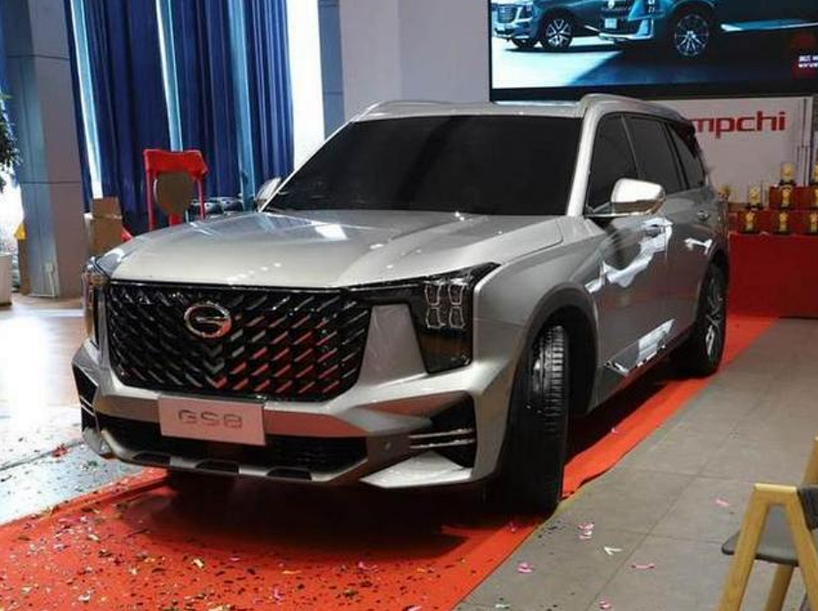 新GS8进店，比哈弗H9设计成功，2.0T机头也比长城强大_车家号_发现车生活_汽车之家