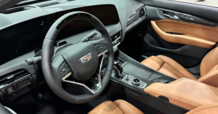 曲面双联屏+AKG音响！新款“凯迪拉克CT5”实拍，前脸造型更运动_车家号_发现车生活_汽车之家