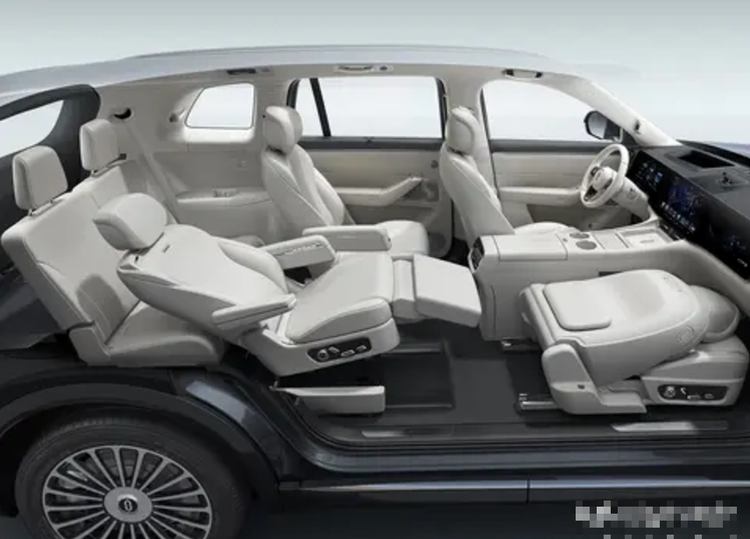 【文章】问界M8来袭：华为平台打造，智能大灯+零重力座椅，尽享奢华！_车家号_汽车之家