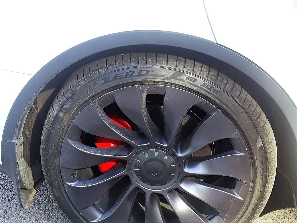 倍耐力P Zero EV为特斯拉Model Y高性能版带来百公里加速3.7s！_车家号_发现车生活_汽车之家