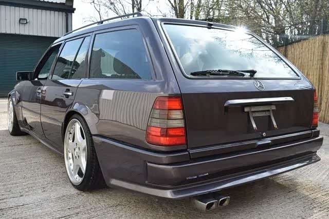 【文章】经典德系性能旅行车，1992年奔驰E36 AMG_车家号_汽车之家
