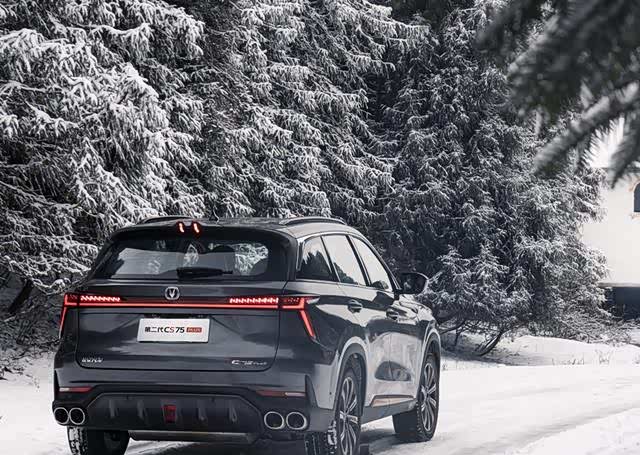 蓝鲸2.0T发动机+爱信8AT，长安CS75PLUS值得买吗？_车家号_发现车生活_汽车之家