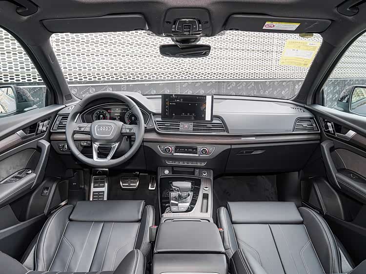 全新2026款奥迪Q5L实车亮相！现款不足35万起售，换装第五代EA888_车家号_发现车生活_汽车之家