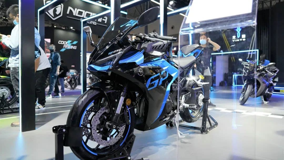 32匹马力极速170，国产双缸250仿赛新标杆，元图GP250新车解读_车家号_发现车生活_汽车之家