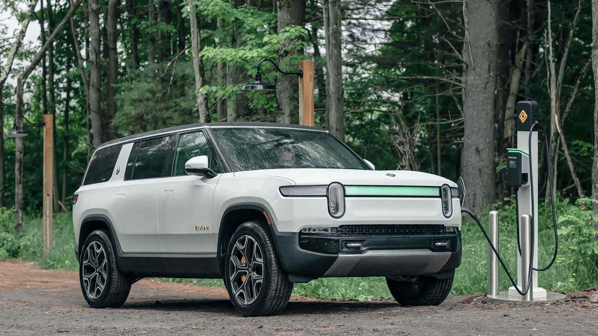 产能艰难爬升，订车还要等多久？RIVIAN R1S交付在即_车家号_发现车生活_汽车之家