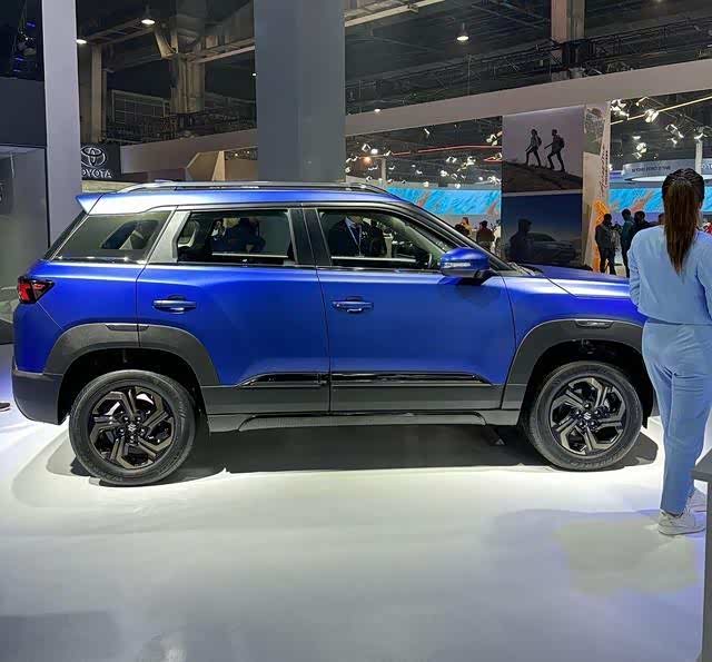 或取代维特拉！新铃木Brezza官宣，比电车实用，网友：坐等国产_车家号_发现车生活_汽车之家