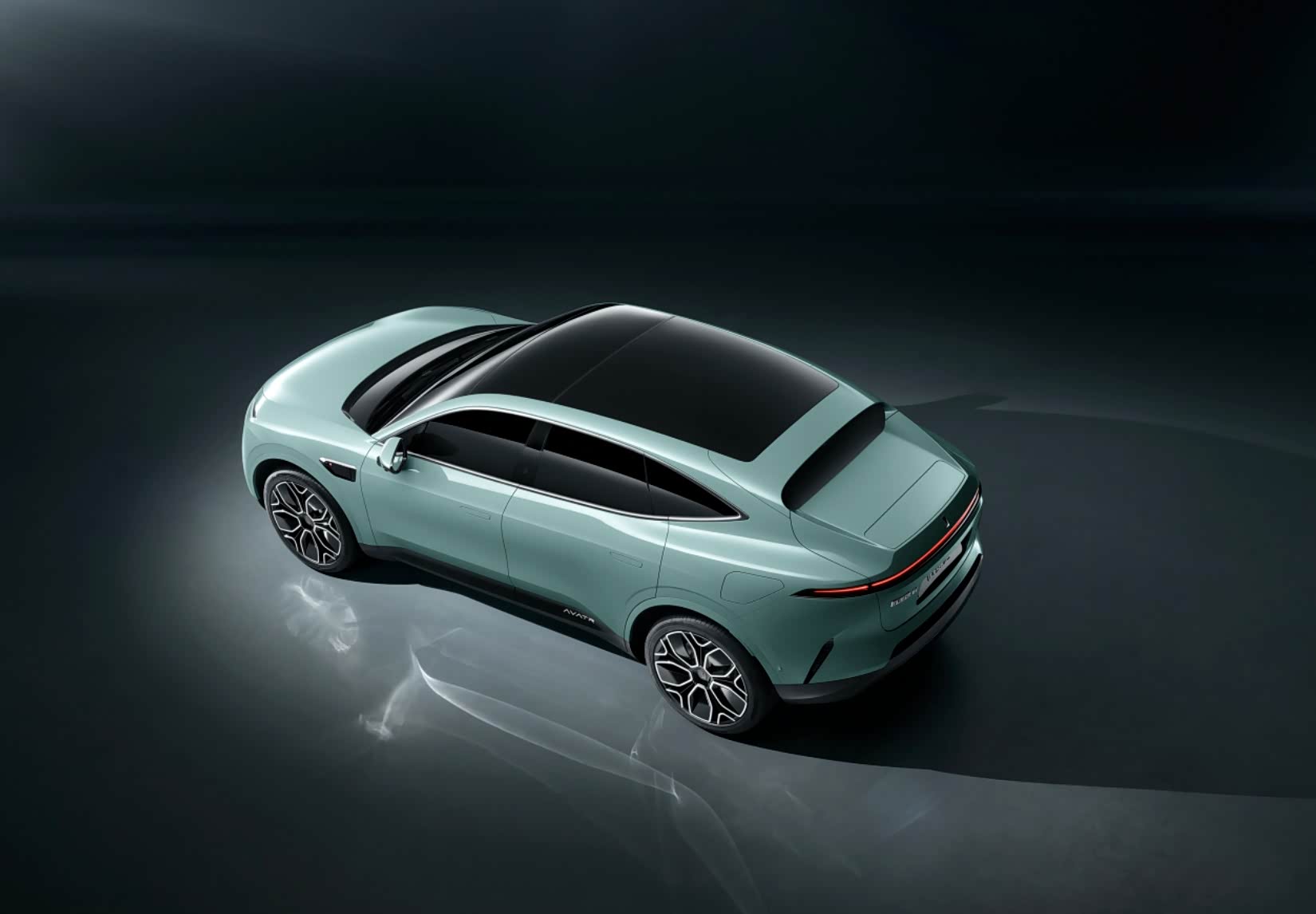 【文章】阿维塔11首搭华为ADS2.0高阶智驾系统，领跑智能驾驶时代_车家号_汽车之家