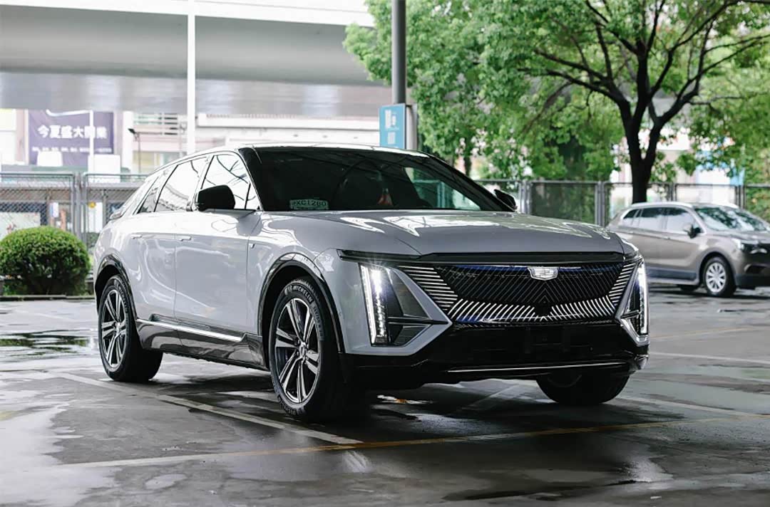 CT6内饰终于焕新！锐歌同款造型+大溜背 网友：求别再加长了！_车家号_发现车生活_汽车之家