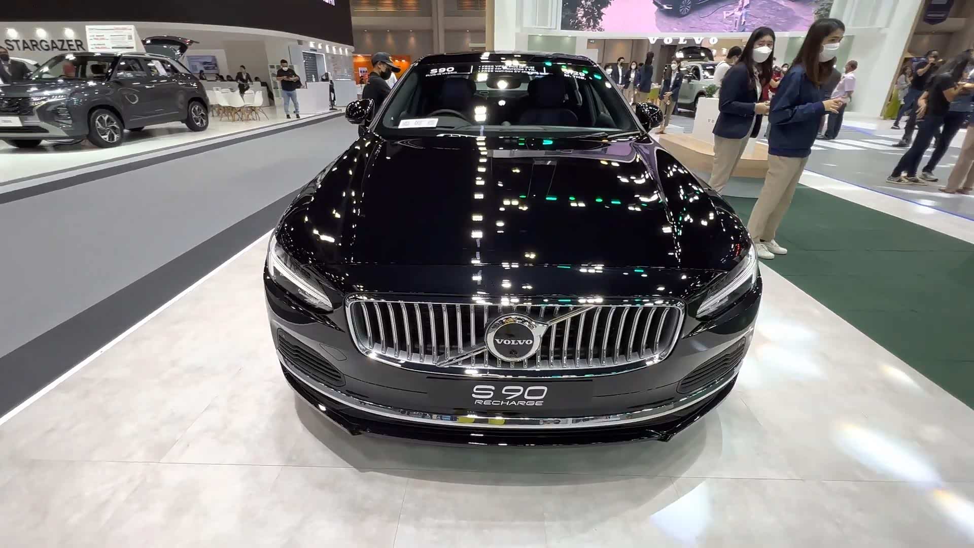 2023沃尔沃S90超燃上线，行政气场十足、安全配置丰富，还买啥E级_车家号_发现车生活_汽车之家