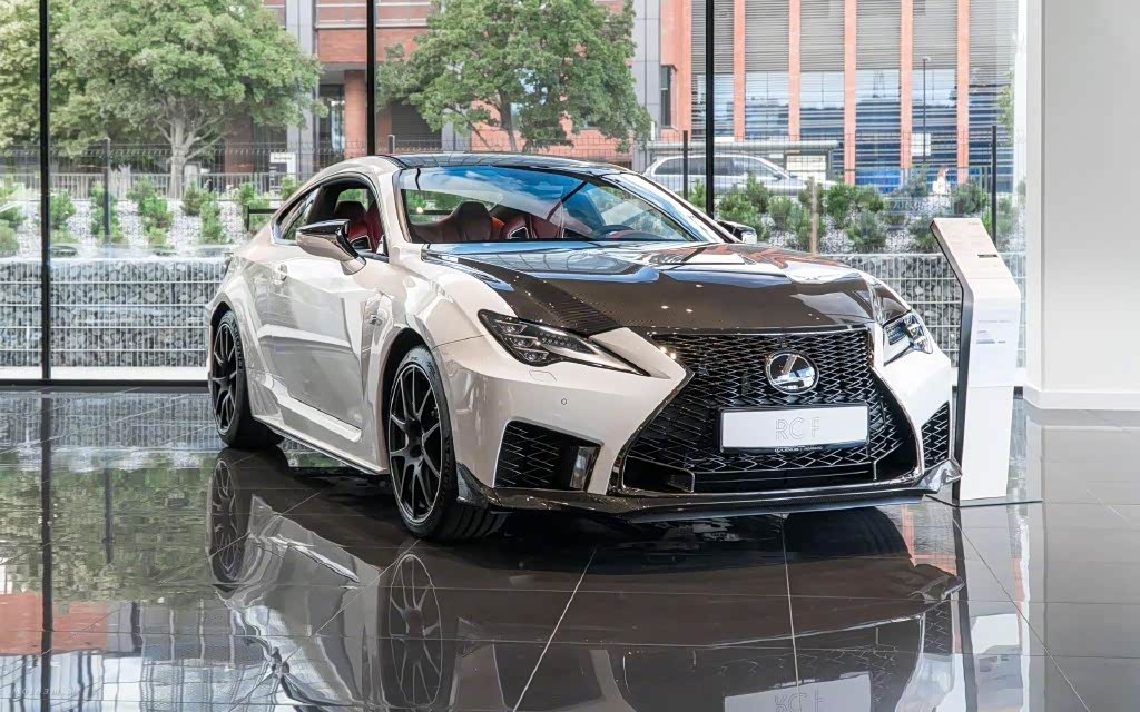 硬朗运动的设计 雷克萨斯RCF实车！_车家号_发现车生活_汽车之家