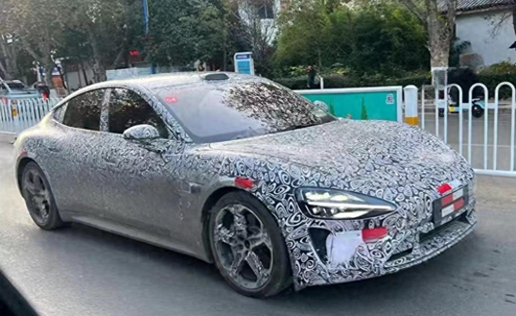 【文章】小米汽车SU7测试谍照曝光：明年将推出增程动力，或售14.99万起？_车家号_汽车之家