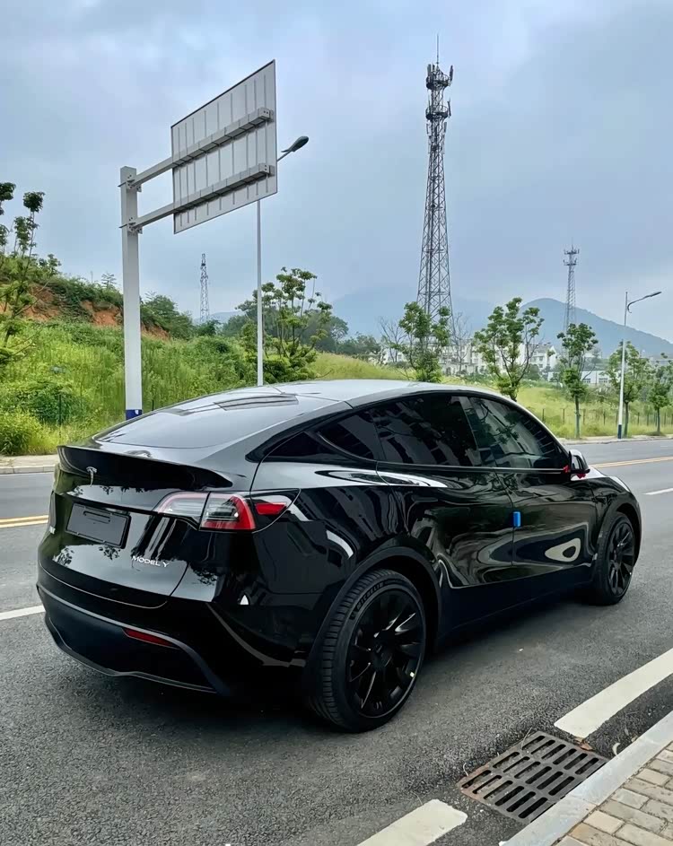 极氪7X、特斯拉Model Y 和智界R7，谁能成为你的理想座驾？_车家号_发现车生活_汽车之家