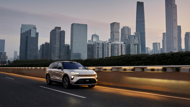 【文章】全系8295+4颗Orin X芯片 蔚来2024款车型再次刷新算力天花板_车家号_汽车之家