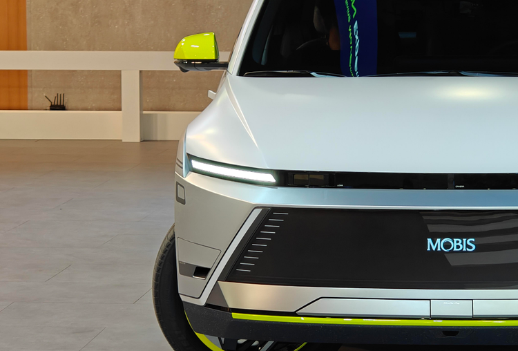 【文章】车轮可实现90度转向，现代摩比斯Mobion概念车亮相CES 2024_车家号_汽车之家