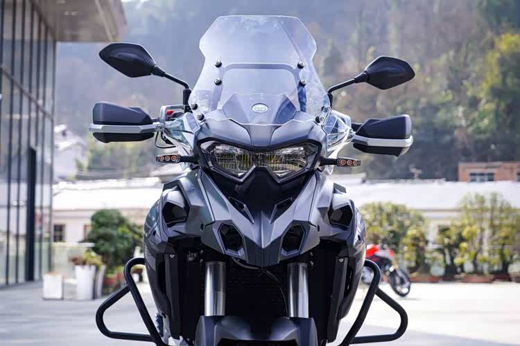 贝纳利TRK552X，全面升级，气势拉满，加量不加价！_车家号_发现车生活_汽车之家